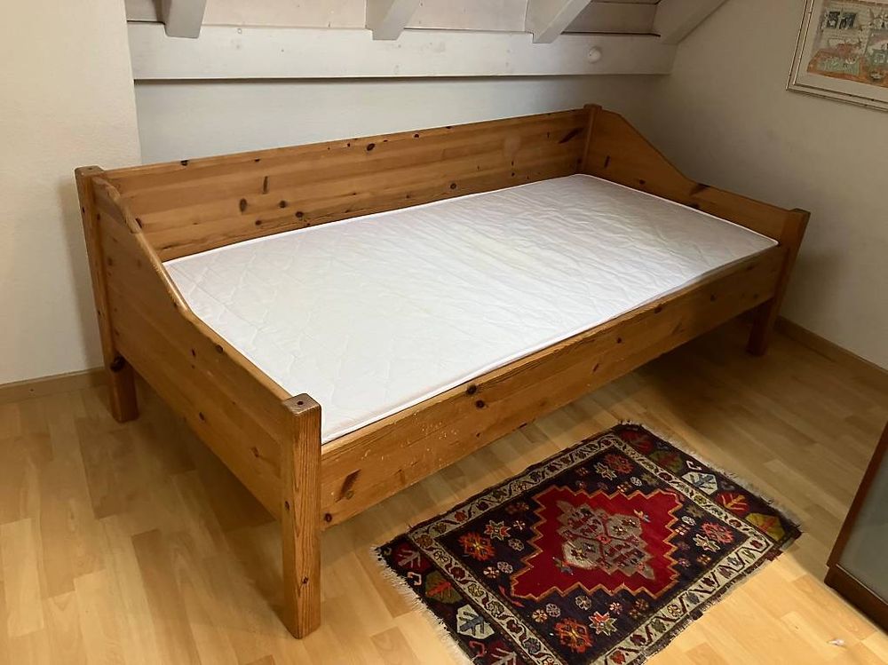 Schone Bett 90x200 Zu Verschenken Bild