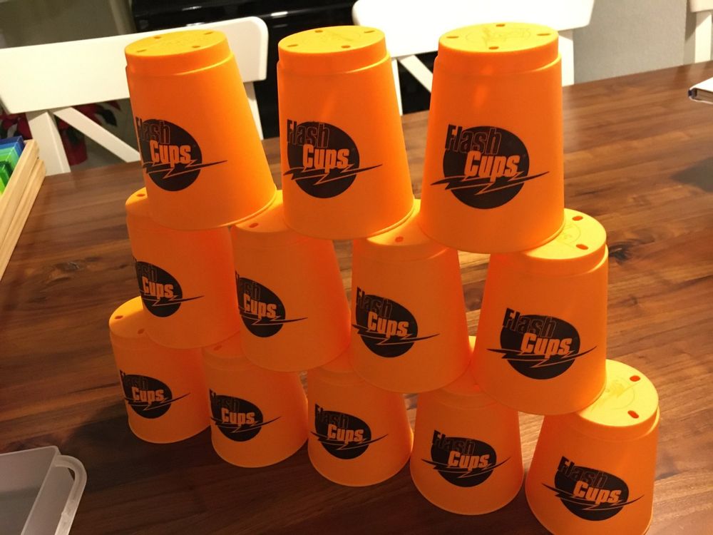 FLASH-CUPS (stacking cups) | Kaufen auf Ricardo
