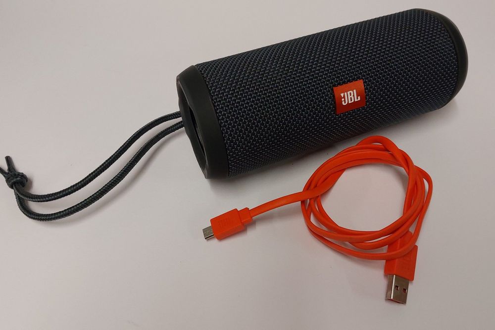 JBL Flip Essential (Gebraucht) in für CHF 33.9 – mit Lieferung auf ...
