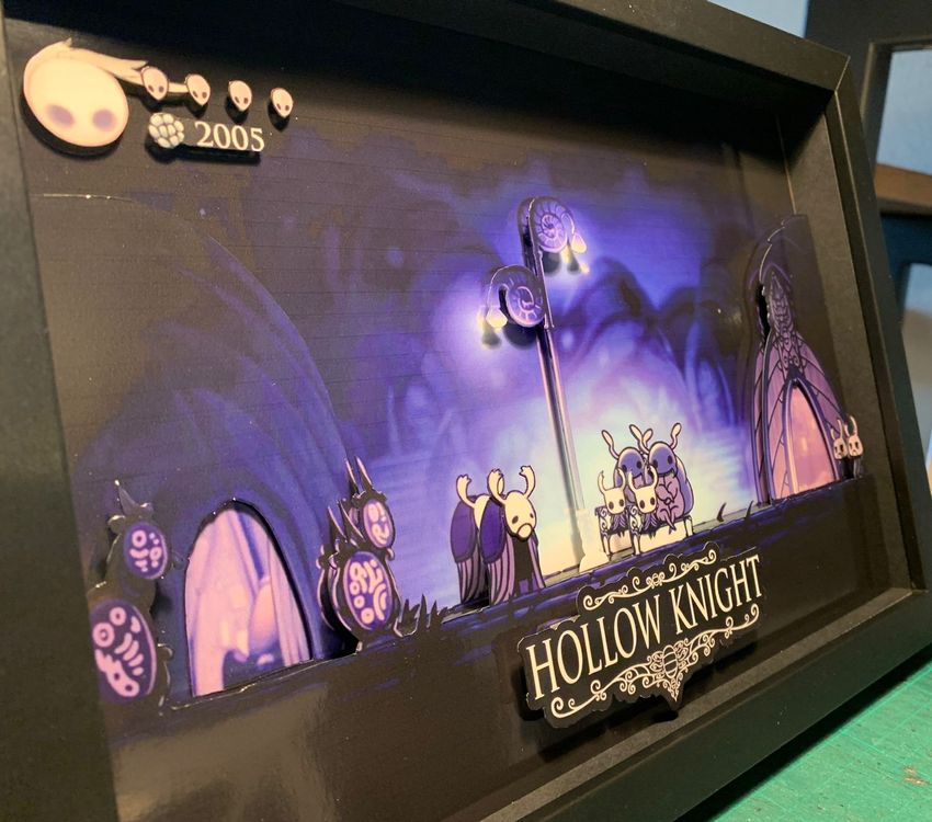 Hollow Knight Dirtmouth Shadow Box Diorama (Neu (gemäss Beschreibung ...