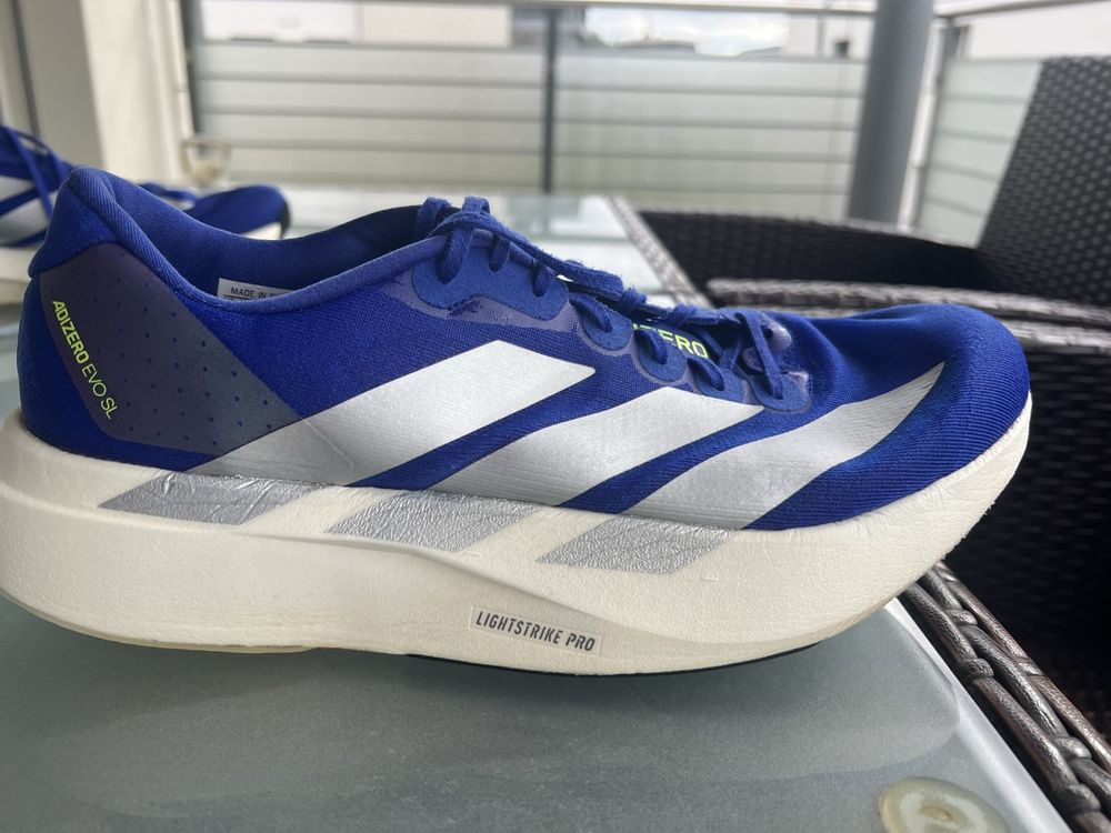 Adizero Evo SL Laufschuhe, Top Zustand, Grösse 45 (Gebraucht) in ...