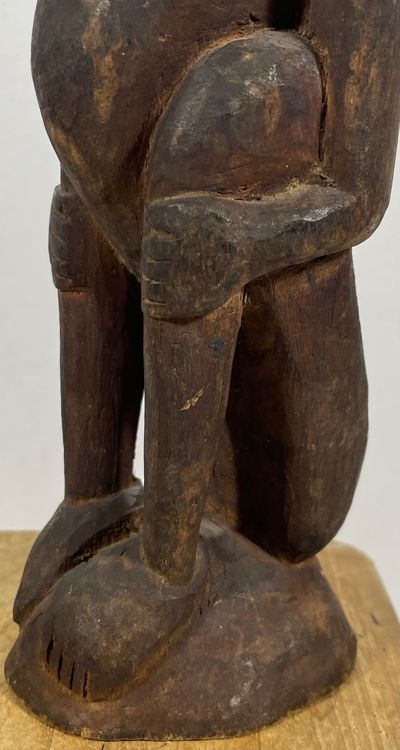 Anfang 20.Jh Afrikanische Holz Skulptur mit Muschel Augen (Gebraucht) in Root für CHF 50 – mit ...