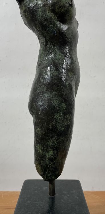 Abstrakte Frauenakt Skulptur aus Bronze Monogrammiert | Kaufen auf Ricardo