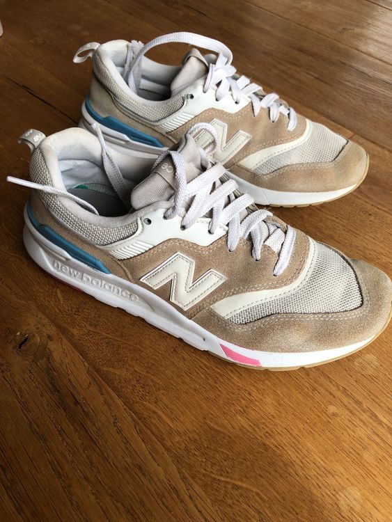Sneakers New Balance Gr. 38 (Gebraucht) in Zürich für CHF 20 – mit ...