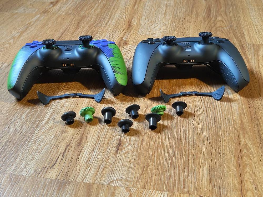 Rocket Games PS5 Controller (teils defekt) (Gebraucht) in Au SG für CHF ...