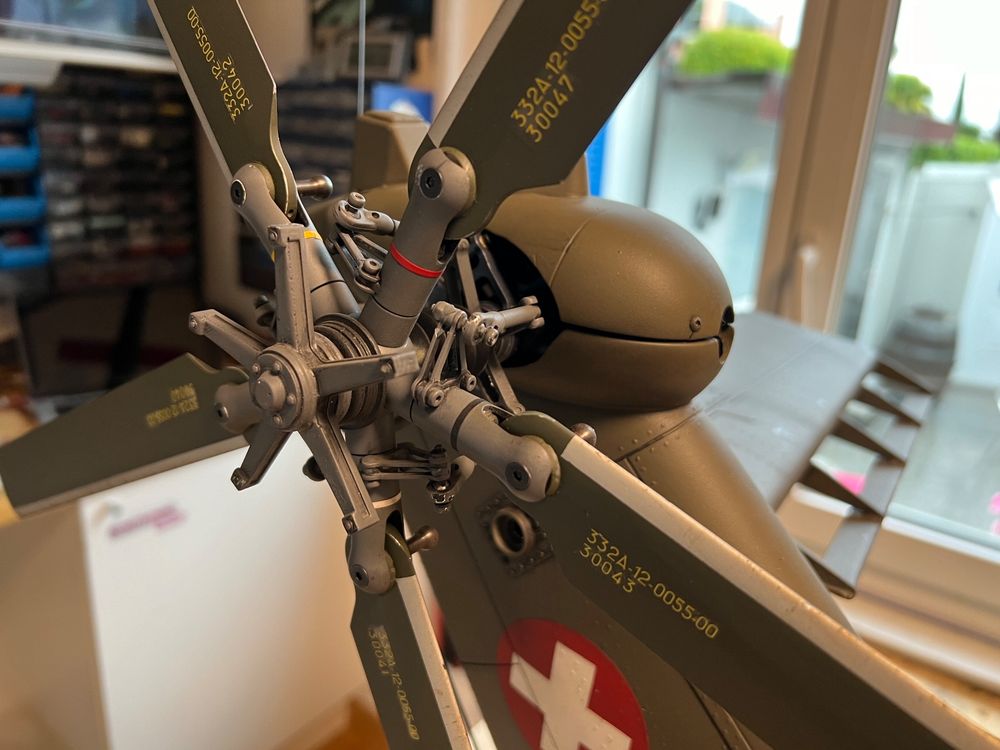 RC Helicopter Super Puma Swiss Air Force size 2,50m Baumann (Gebraucht) in Gordola für CHF 13500 ...