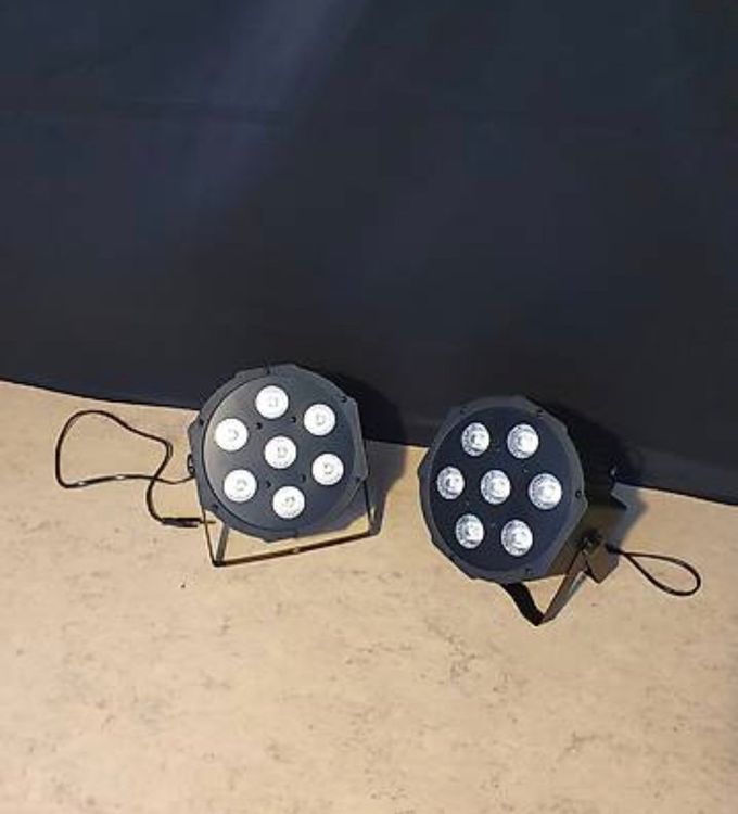 2x NEUE LED Par 7x12W RGBW Scheinwerfer | Kaufen auf Ricardo