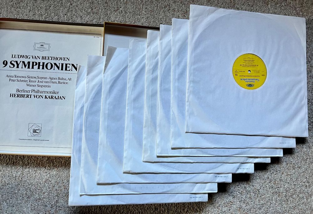 Beethoven Karajan Berliner Philh. – 9 Symphonien 8 LP NM (Gebraucht) in Unterseen für CHF 14.9 ...