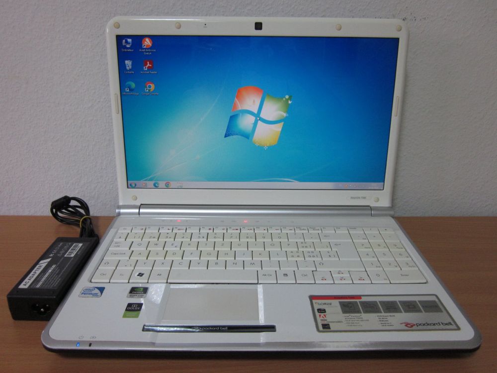 Packard Bell (Windows 7) DualCore, DDR2 4GB, SSD 250GB (Gebraucht) in ...