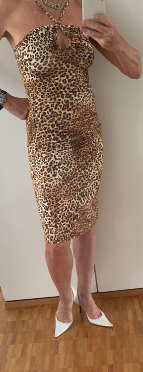 Sommerkleid mit Tiger-Muster (Neu (gemäss Beschreibung)) in Adliswil für CHF 39 – mit Lieferung ...