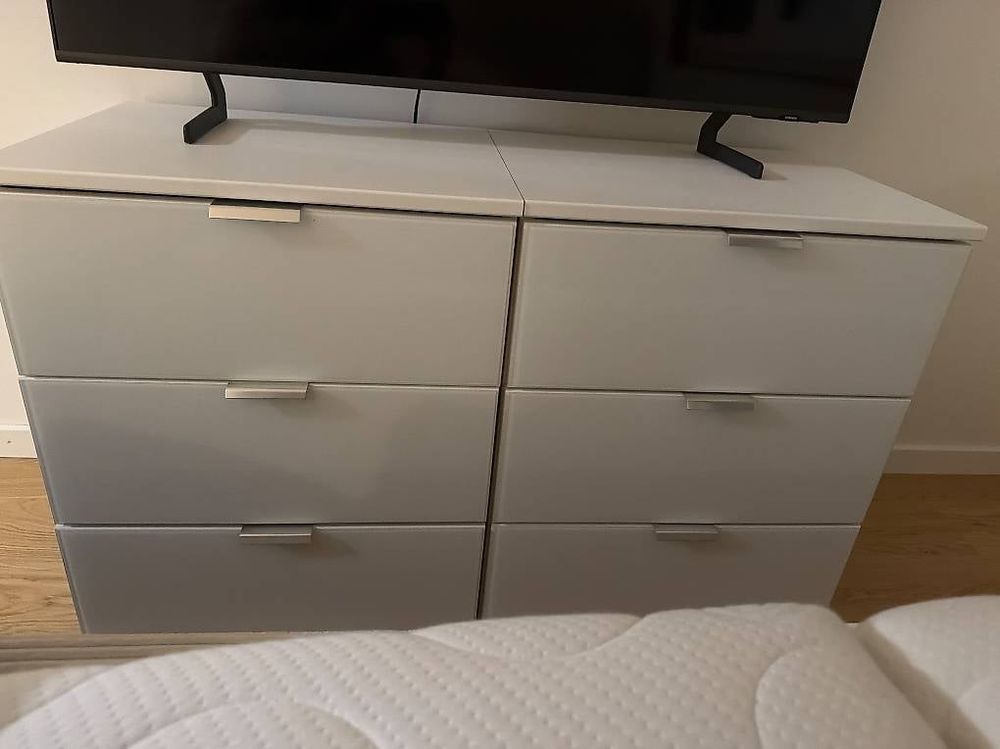 2 Bett Komodon (D'occasion) à Neuenegg pour CHF 500 – retrait ...