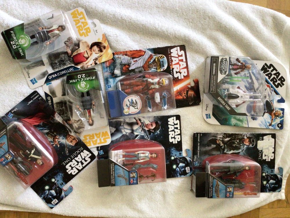 Alte Star Wars Figuren original verpackt (Neu und originalverpackt) in Zürich für CHF 16 – mit ...