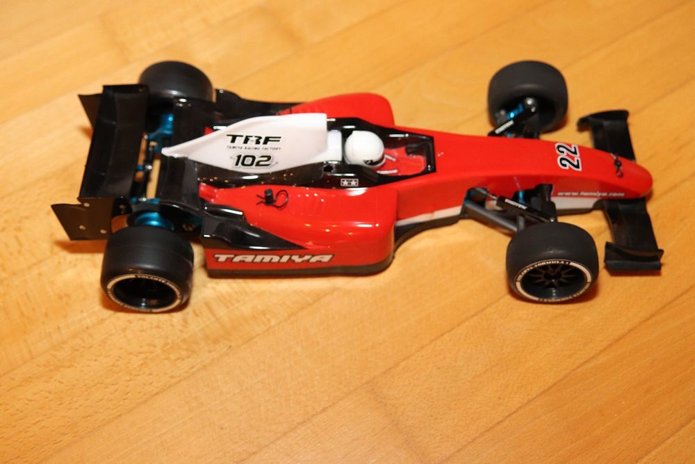Tamiya TRF102 F1 1:10 (Roller) (Gebraucht) in Werdenberg für CHF 355 – mit Lieferung auf Ricardo ...