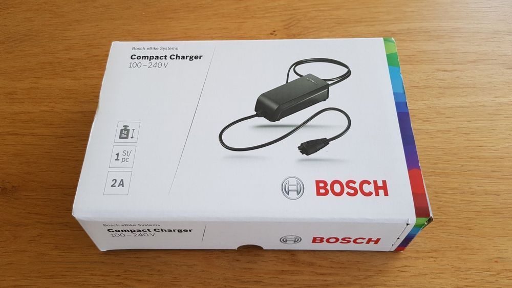 Bosch Compact Charger - e-Bike Ladegerät (Neu und originalverpackt) in ...