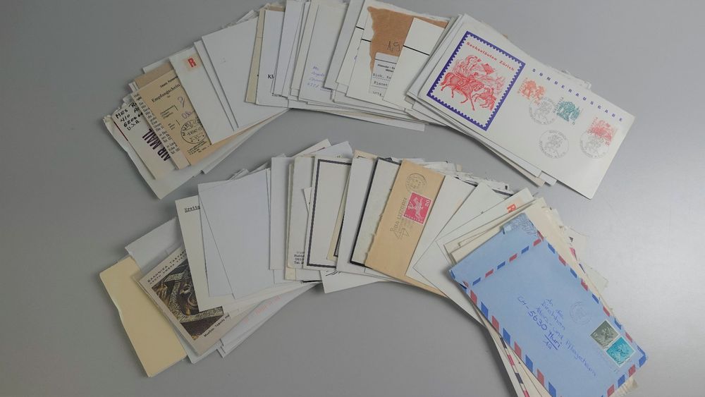 1 Bund Couvert mit Briefmarken (Gebraucht) in Muhen für CHF 12 – mit ...