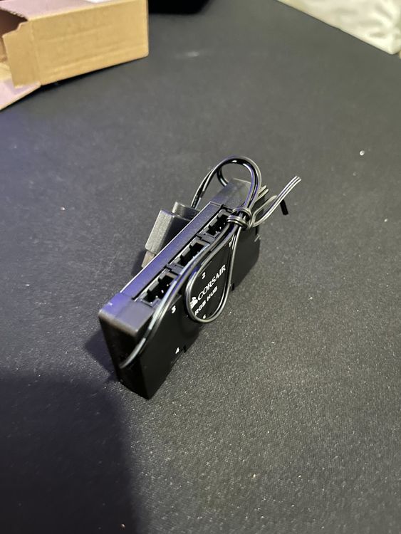 Corsair RGB Fan LED Hub | Kaufen auf Ricardo