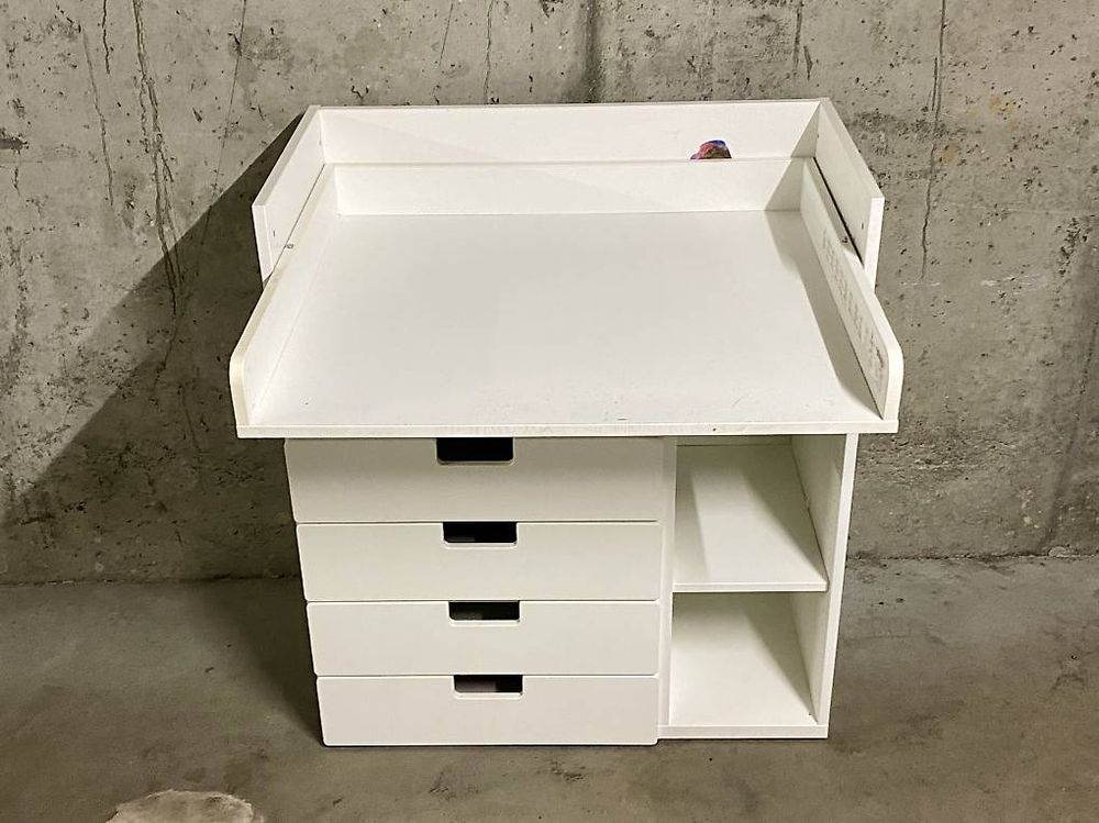 Smastad Ikea Wickel Schreibtisch (Gebraucht) in Ittigen für CHF 19 ...