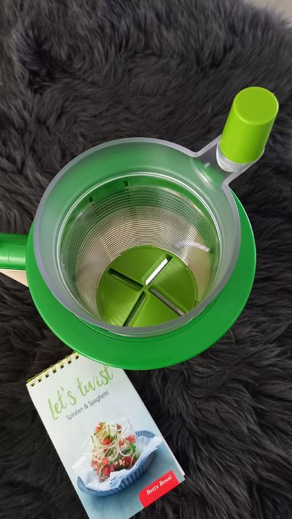 Spiralschneider "Let's twist" von Betty Bossi "neu" (Neu und originalverpackt) in Allschwil für ...