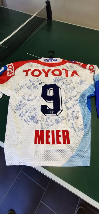 EHC Kloten Trikot # 9 Roger Meier (Gebraucht) in langnau am albis für CHF 99 – mit Lieferung auf ...