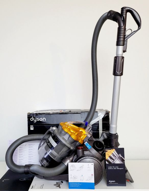 Leistung Staubsauger Dyson DC19 NP:550 Chf (Gebraucht) in Aarau für CHF ...