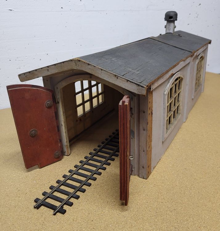 LOKREMISE - Spur 0 - aus Holz - L=63cm / B=25cm / H=21cm (Gebraucht) in ...