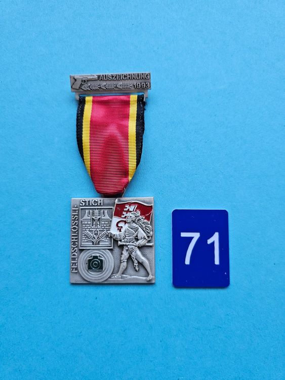 FELDSCHLÖS PISTOLE SCHIESSEN KRANZABZEICHEN MEDAILLEN MÜNZEN (Gebraucht) in Ermatingen für CHF 2 ...