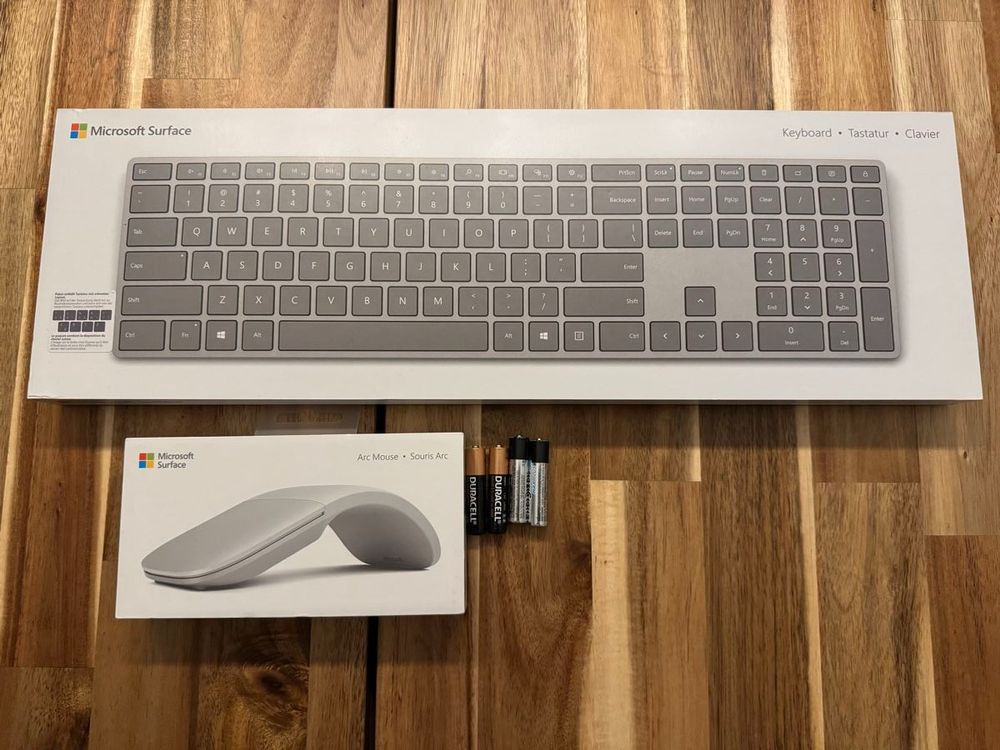 Microsoft Surface Keyboard & Mouse / Bluetooth / kabellos (Gebraucht ...