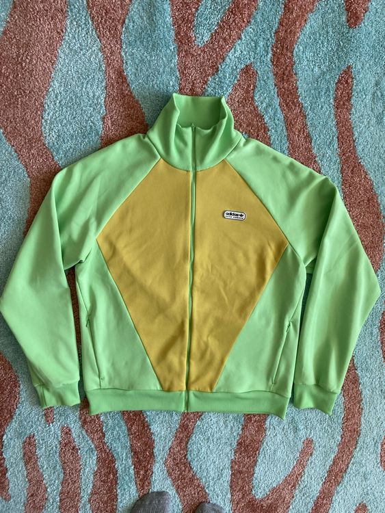 Adidas x Lotta Volkova jumper (Gebraucht) in Hünibach für CHF 15 – mit ...