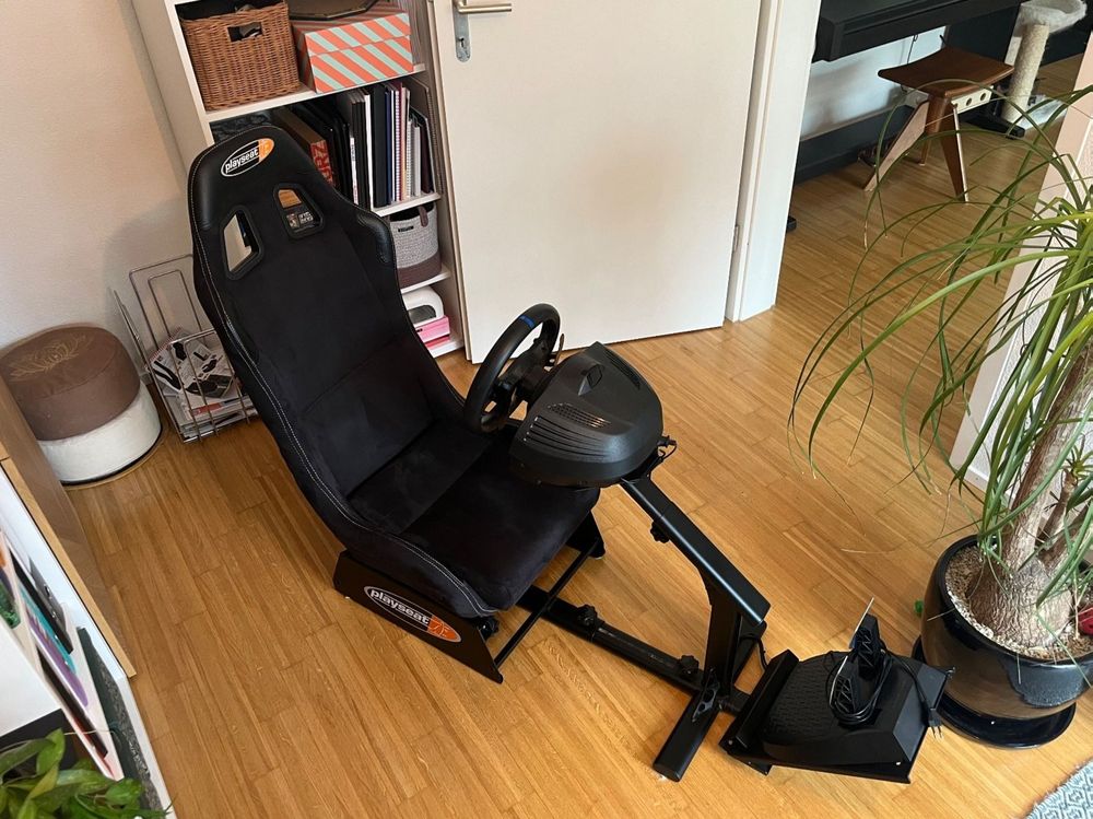 Playseat mit Thrustmaster TX racing | Kaufen auf Ricardo