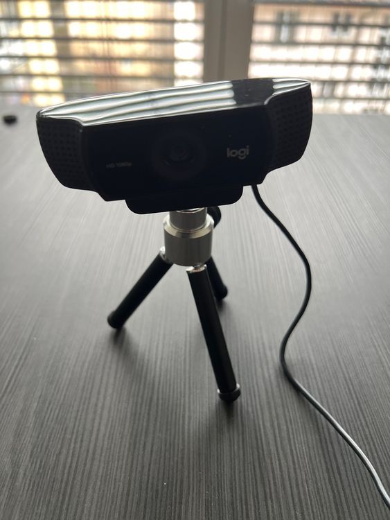 Logi Webcam 1080p HD with tripod | Kaufen auf Ricardo