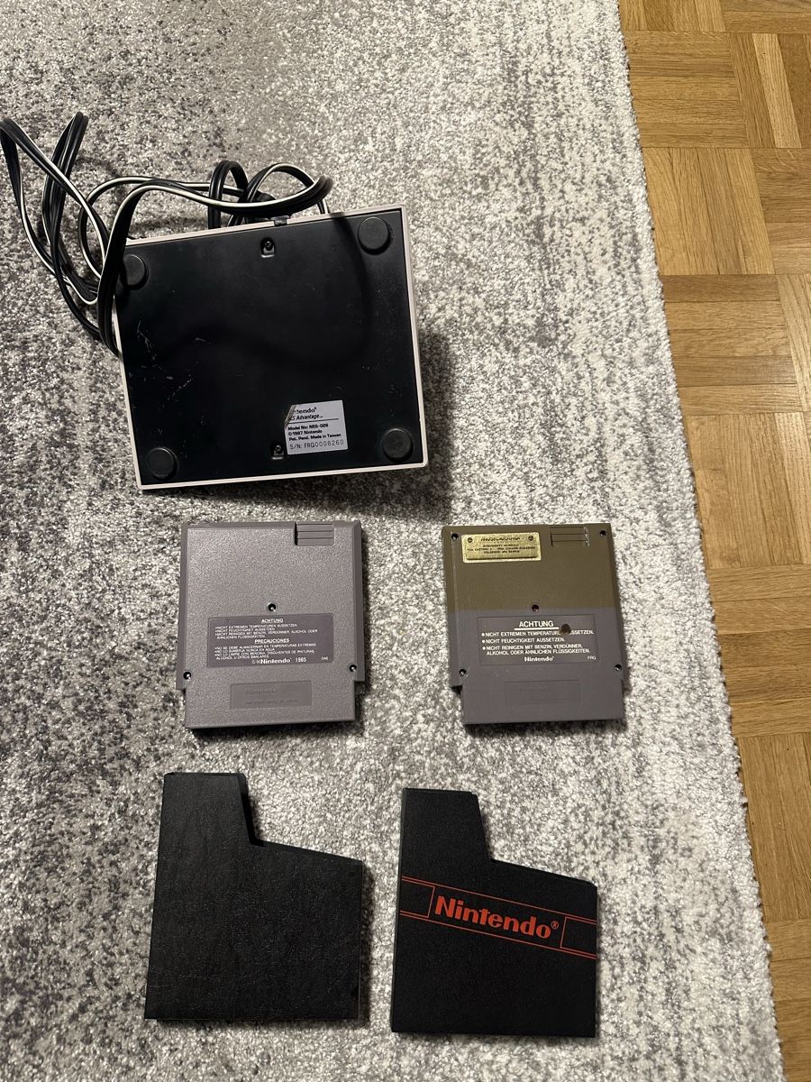 Nintendo NES controller + 2 spiele (Usato) a Taverne per CHF 30 – con ...