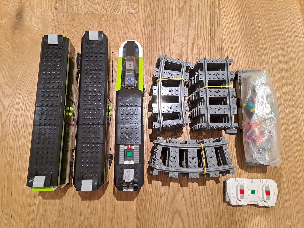 Lego City Zug 60337 (Gebraucht) in für CHF 83 – mit Lieferung auf ...