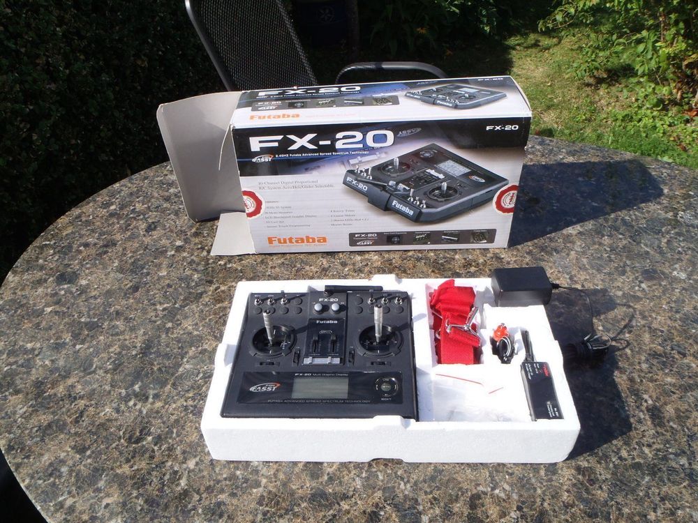 Futaba FX-20 (Gebraucht) in Lanzenhäusern für CHF 159 – mit Lieferung auf Ricardo kaufen