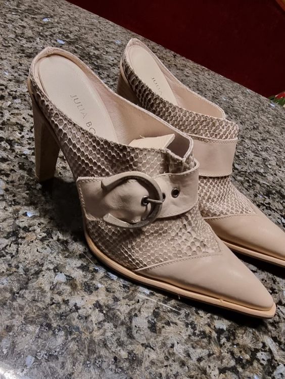 Schuhe, Pantolette Gr, 39 Leder (Neu (gemäss Beschreibung)) in geroldswil für CHF 21 – mit ...