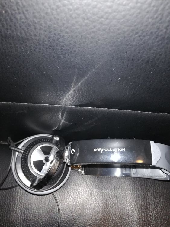 Ear Pollution Kopfhörer (Gebraucht) in Schwyz für CHF 7 – mit Lieferung ...