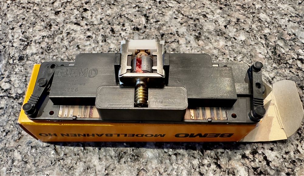 BEMO 4225 Weichenantrieb (3 Stück) | Kaufen auf Ricardo