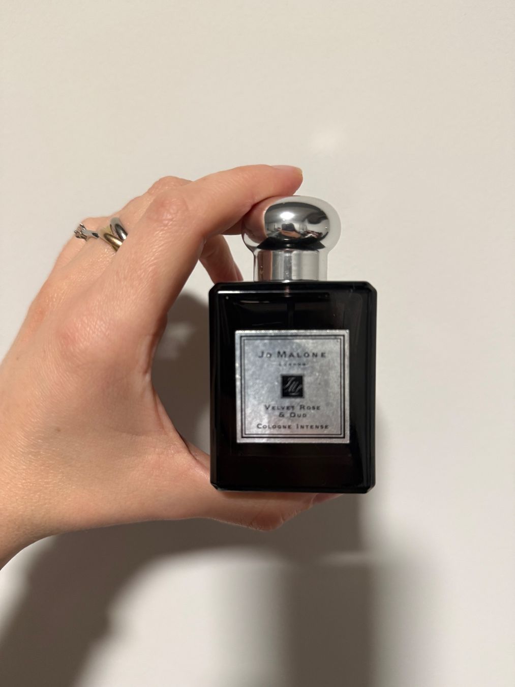 Jo Malone Parfum Velvet Rose and Oud (Gebraucht) in Schlieren für CHF ...