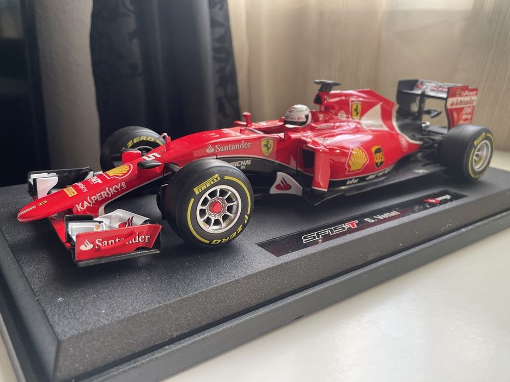 Voiture 1/18 Ferrari SF 15-T | Kaufen auf Ricardo