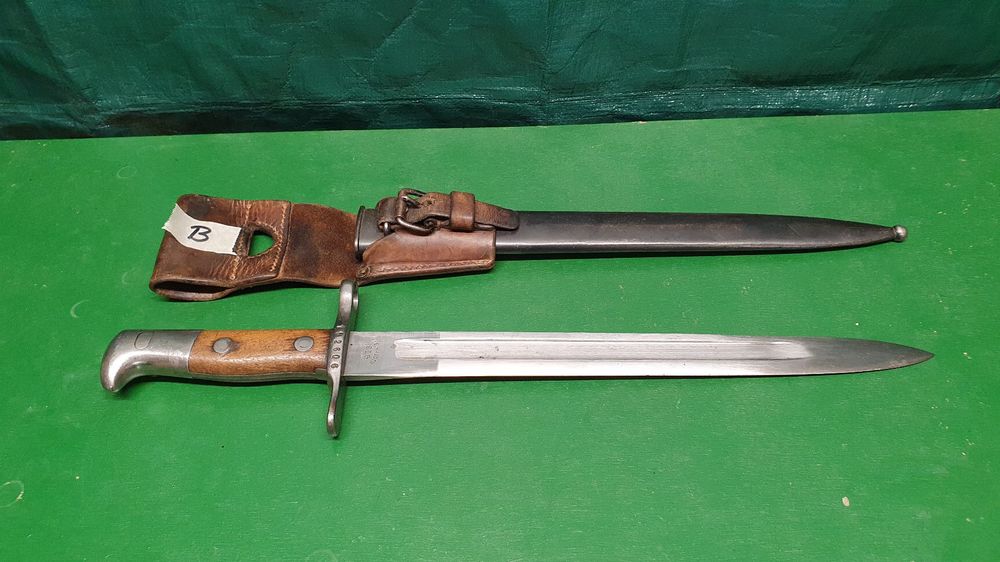 Dolch Bajonett 1889, eidgen. Ord. 1889 Säbel Degen (Gebraucht) in Richigen für CHF 45 – mit ...