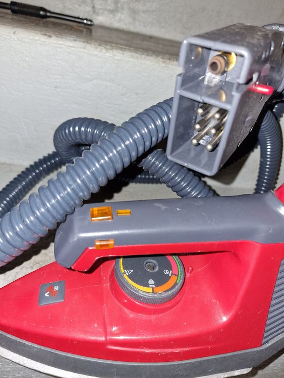 Dampfbügeleisen General Vapeur (Gebraucht) in Uzwil für CHF 5 – mit Lieferung auf Ricardo kaufen