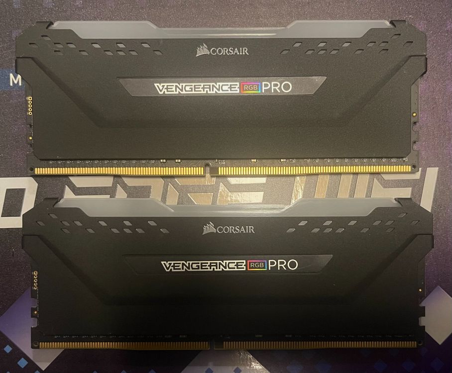 CORSAIR Vengeance RGB PRO DDR4 3600 64 GB (2 x 32GB Kit) (Gebraucht) in ...