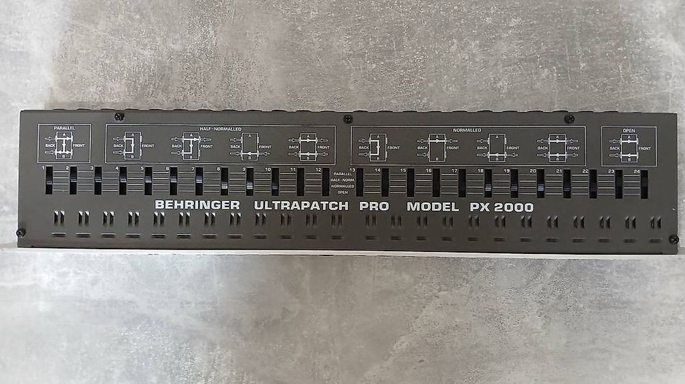 Behringer UltraPatch Pro PX 2000 (Gebraucht) in Wallisellen für CHF 25 ...