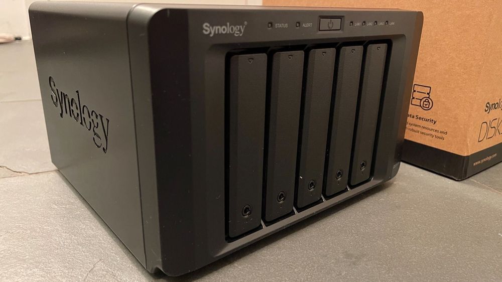 Synology NAS DS1515+ 16GB Ram (Gebraucht) in Grabs für CHF 390 – mit ...