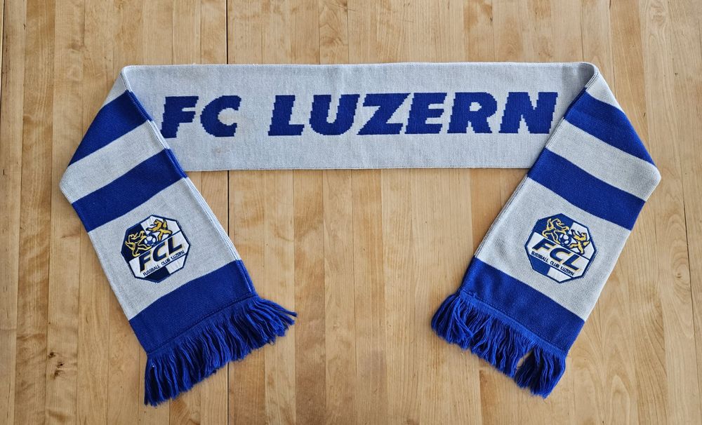 FC Luzern Schal 1901 FCL (Gebraucht) in Hägglingen für CHF 18 – mit ...