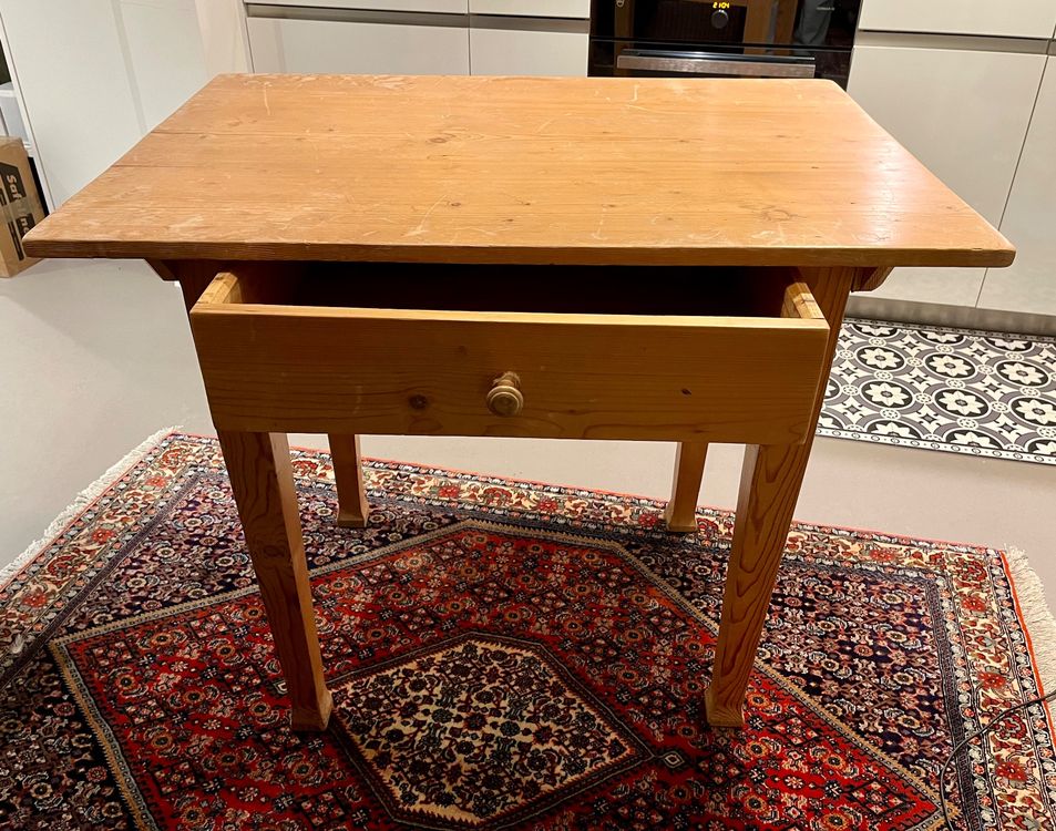 Holztisch Klein Massiv