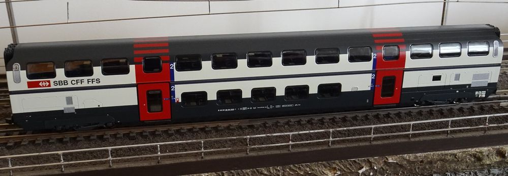 Roco 64852 - SBB Doppelstockwagen IC2000 2. Klasse (Gebraucht) in ...