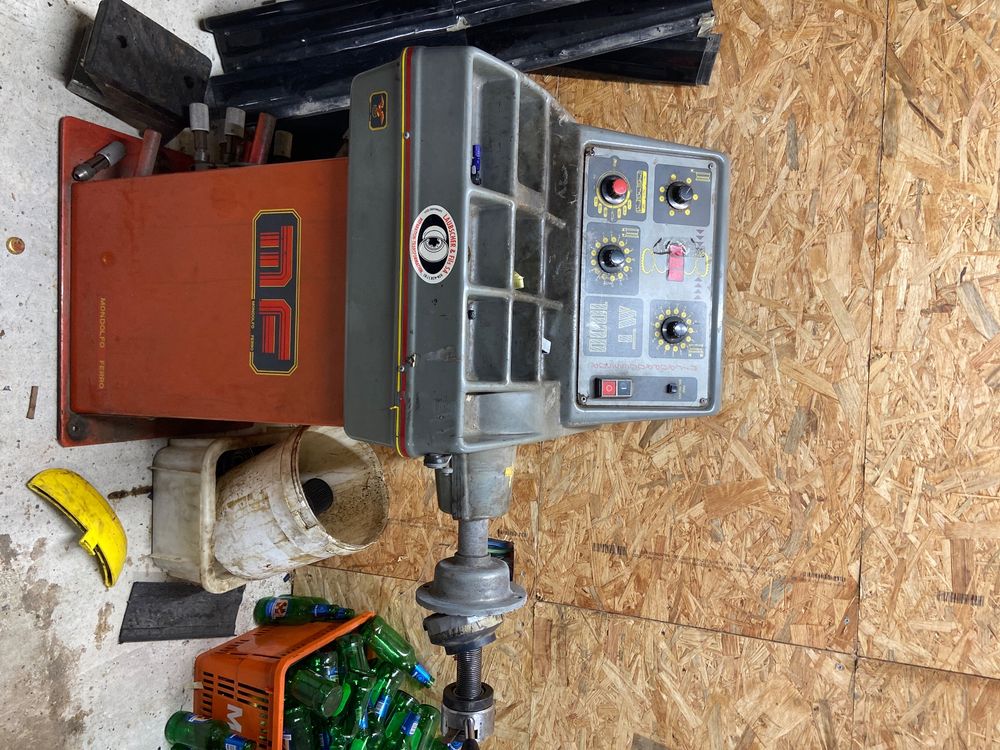 Mondolfo ferro auswuchtmaschine (Gebraucht) in Biembach für CHF 100 ...