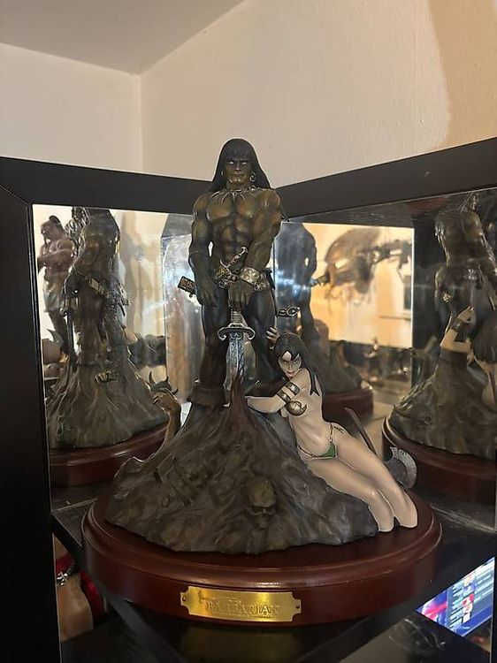 Frank Frazetta's Conan 1:6 scale Statue (Gebraucht) in Zürich für CHF ...