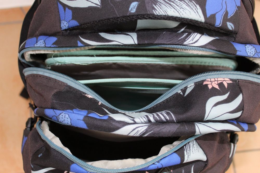 SATCH Match Rucksack mit Etui, Regenschutz und Heftebox (Gebraucht) in ...