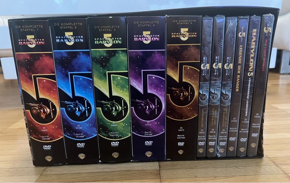 Babylon 5 Complete Collection Die ganze Saga (Neu (gemäss Beschreibung ...